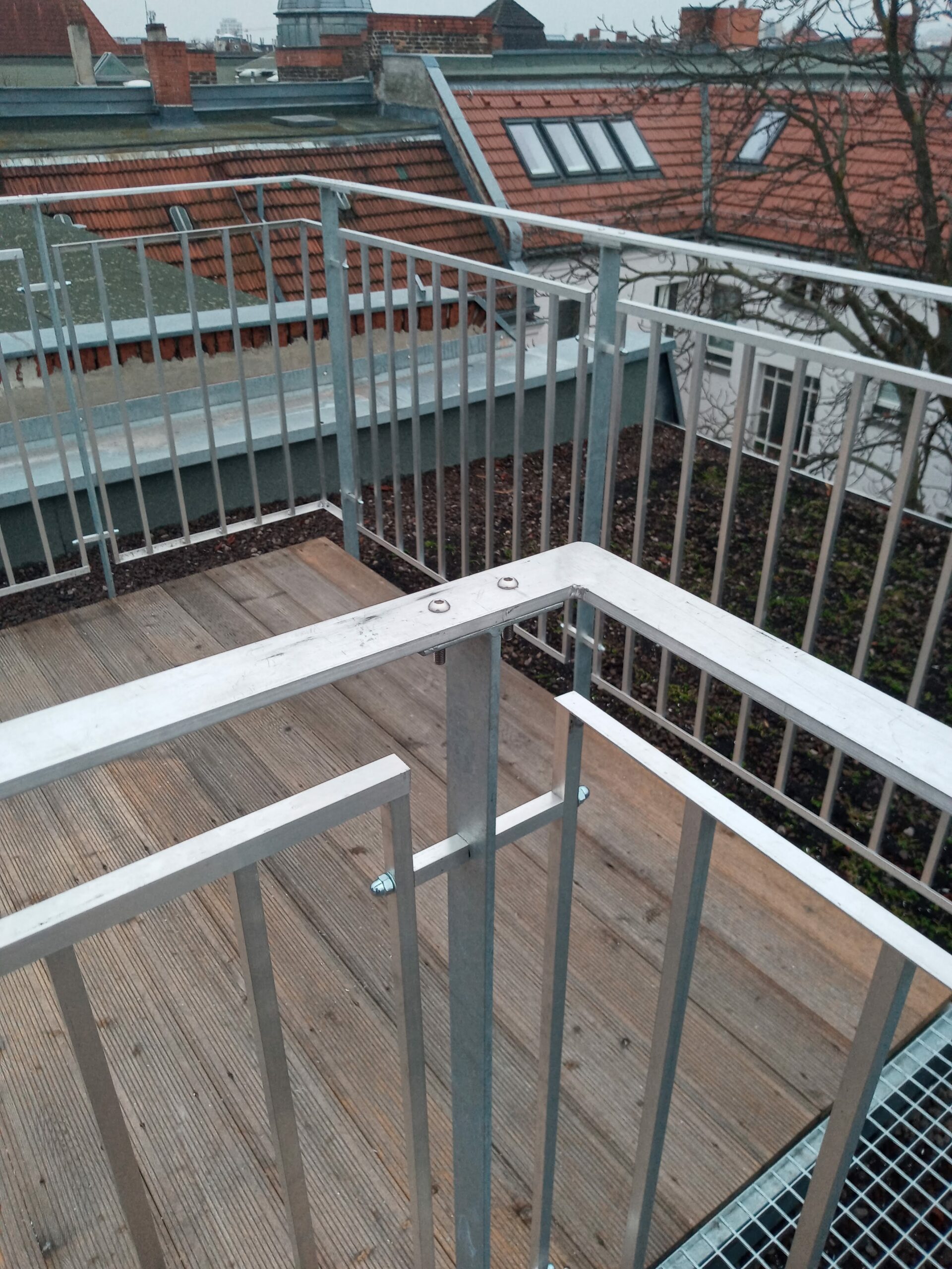 Custom Steel Terrace Railing - ABR Home - Metallic constructions since 2010